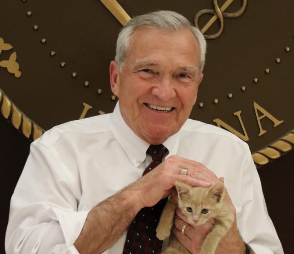 Fort Wayne Mayor Tom Henry Reveals Cancer Diagnosis - WOWO News/Talk 92 ...