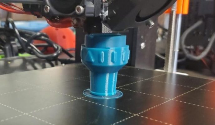PFW students using 3D Printing to make healthcare equipment - WOWO News ...
