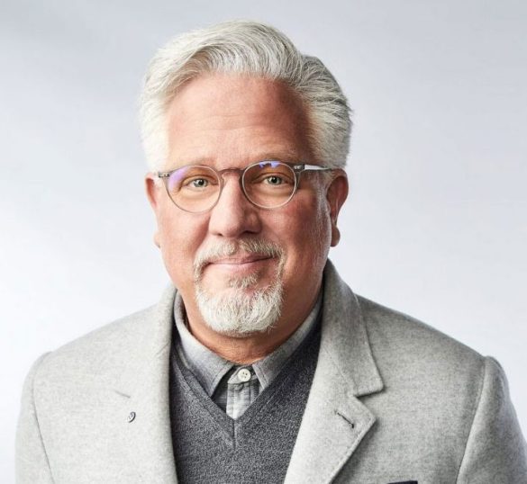 Glenn Beck Joins Kayla Blakeslee on Fort Wayne's Morning News - WOWO ...