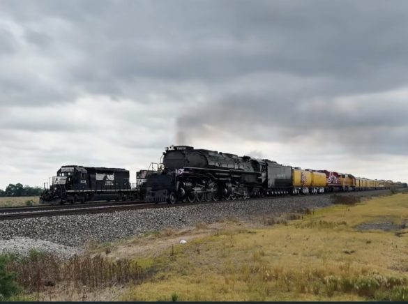 Historic “Big Boy” Steam Engine Rolling Through Fort Wayne During ...
